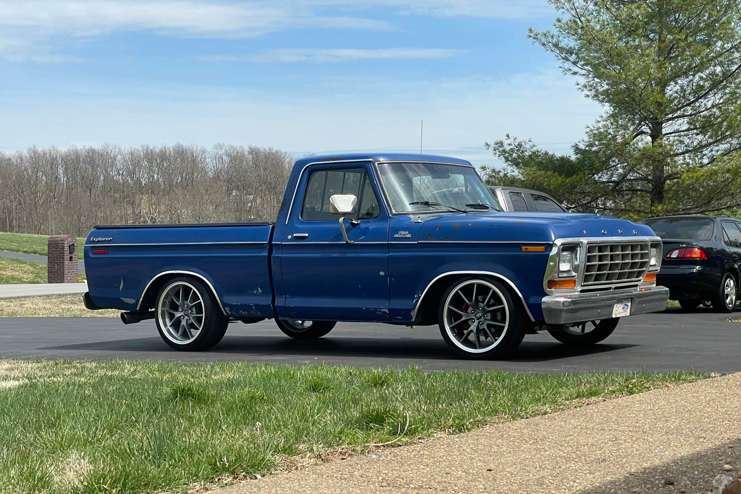 QA1 Develops Coilovers For Crown Vic Front End Swapped F-100s
