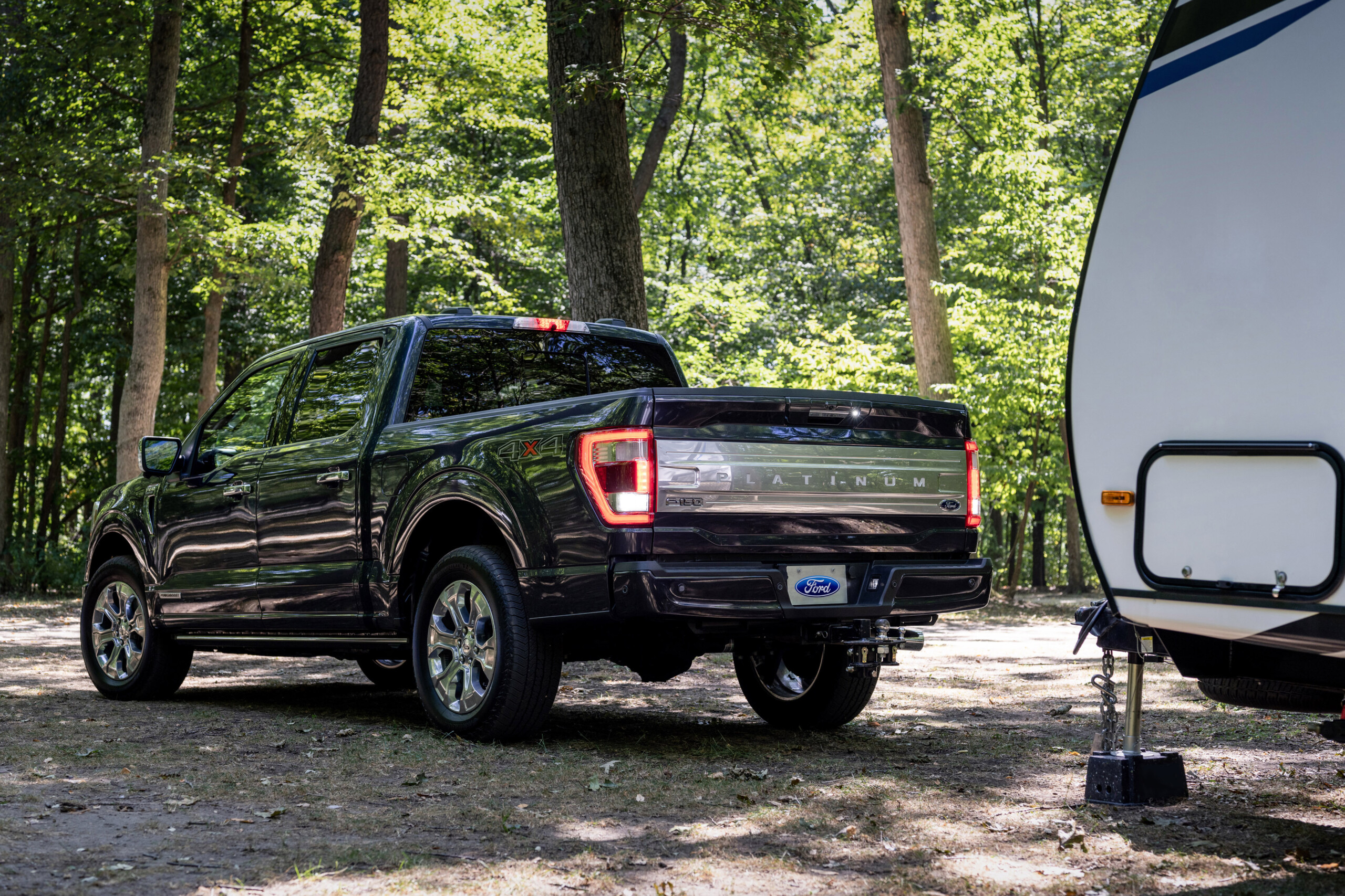 OE Spotlight: Ford Makes Hooking To A Trailer Too Easy
